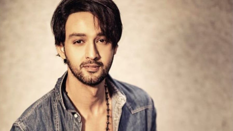#OverTheYears what makes Saurabh Raaj Jain stand OUT? - JustShowBiz
