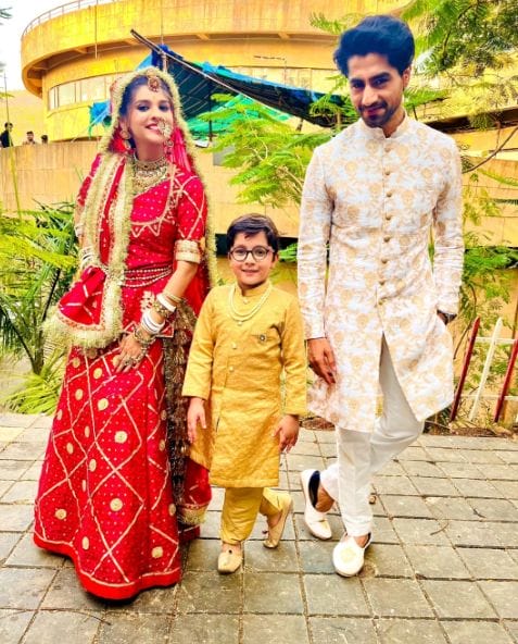 Abhimanyu to learn about Abhinav’s sacrifice, decide to give upon Abhir ...