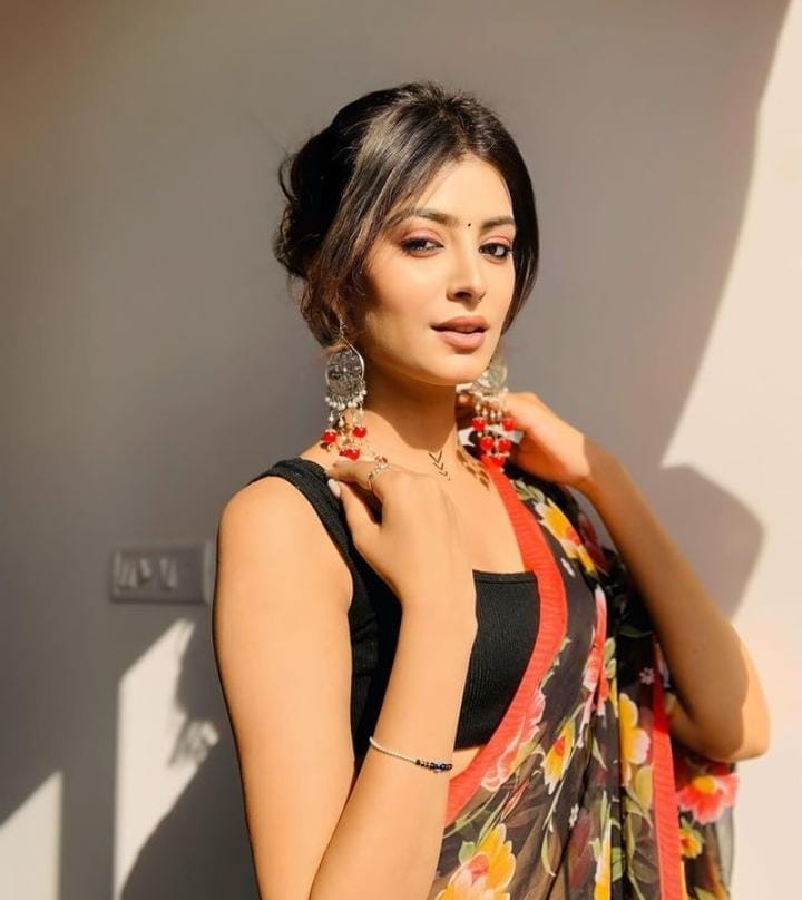 Aarchi Sachdeva, aka Saanchi, from the Star Plus Show Meetha Khatta ...