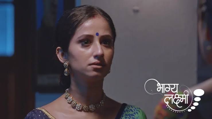 Bhagyalakshmi: Malishka uses her brahmastra Rohan against Lakshmi ...