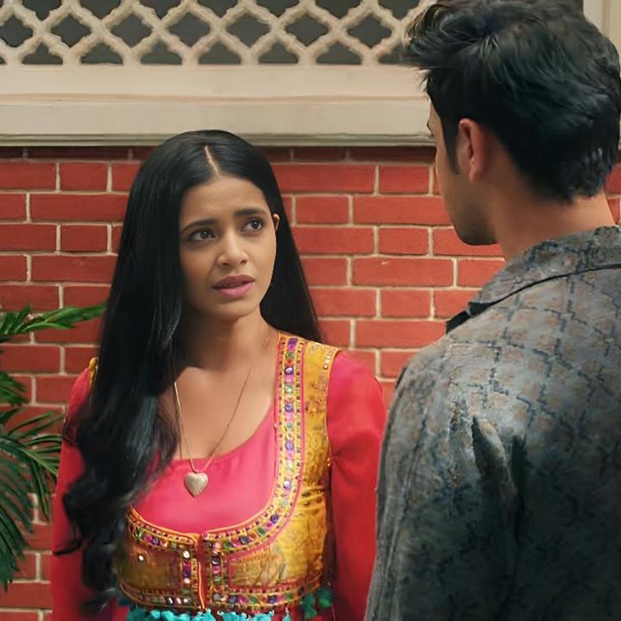 Anupama: Shocking! Prem resigns from Rahi Ki Rasoi, Anupama takes ...