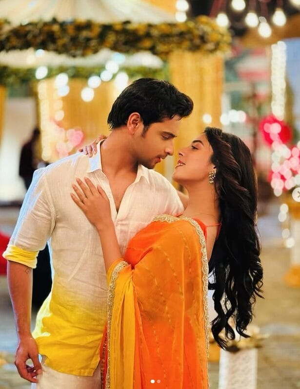 Anupama: Prem and Rahi's wedding at the temple against Vasundhara's ...