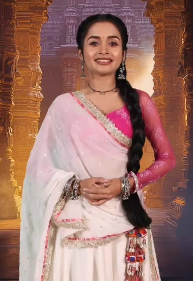 Rishto Se Bandhi Gauri Actress Eshaa Pathak on Balancing Studies and ...