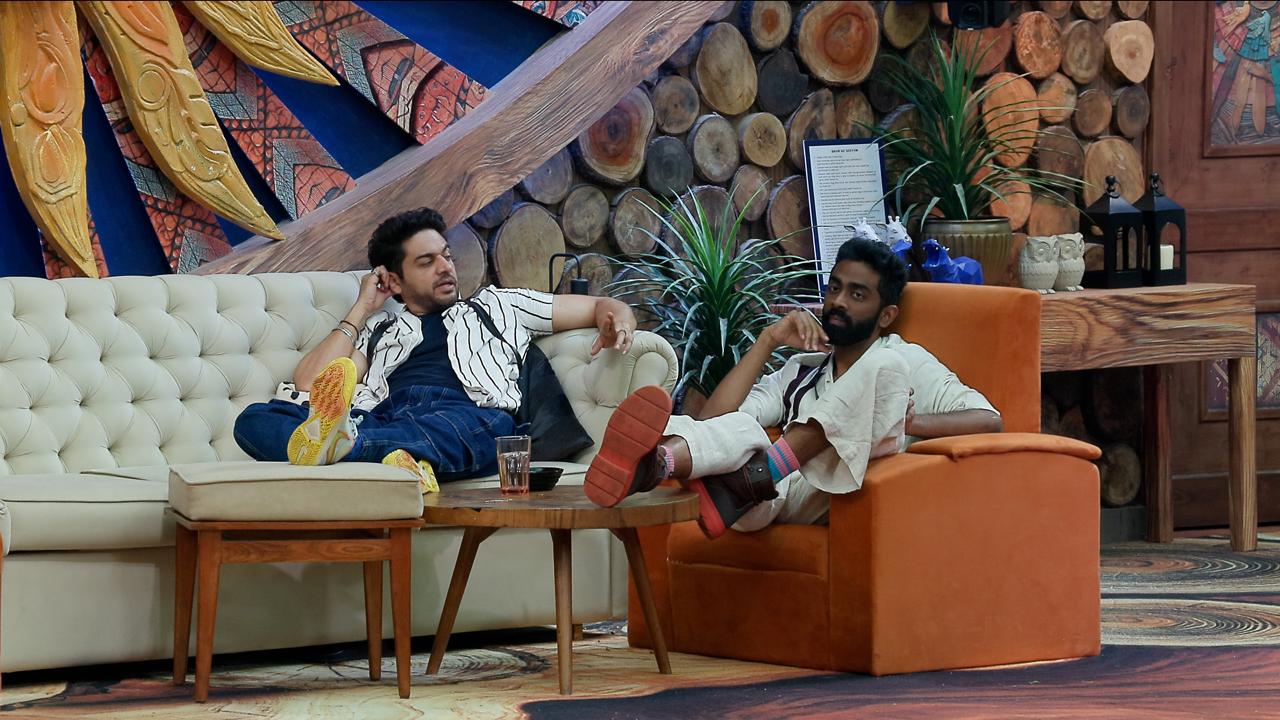 Bigg Boss 19: Emotional Goodbyes, Fiery Campaigns, and a Mid-Week Twist ...